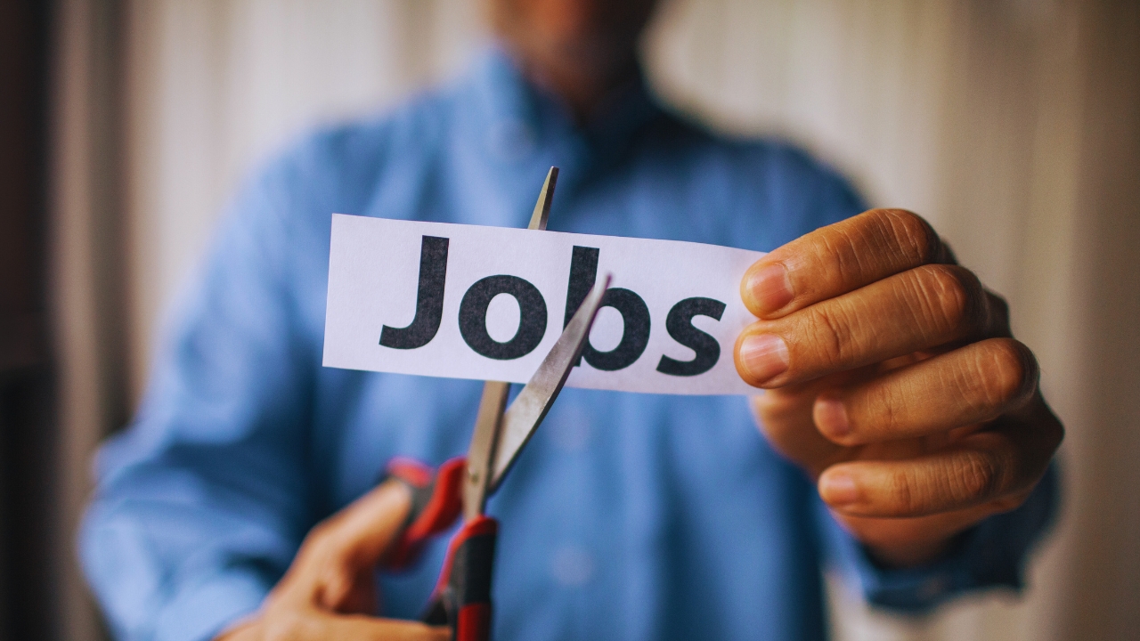 Online gaming ban triggers 400 layoffs at Gameskraft